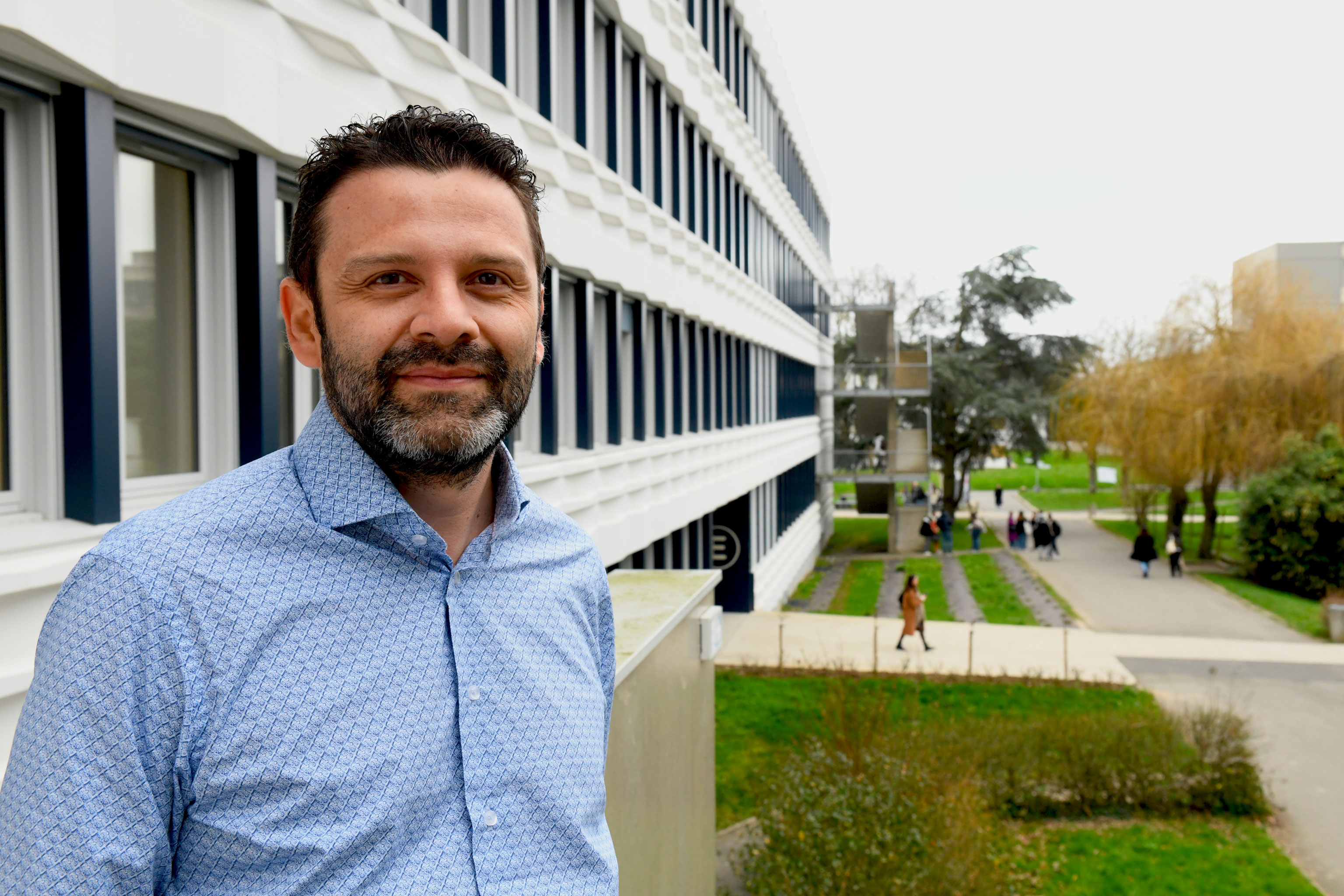 Chair of the Americas: Interview with Guest Professor Carlos Moreno ...